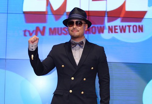 길, 첫 단독 MC… tvN 신개념 뮤직쇼 ‘뉴턴’ 맡아